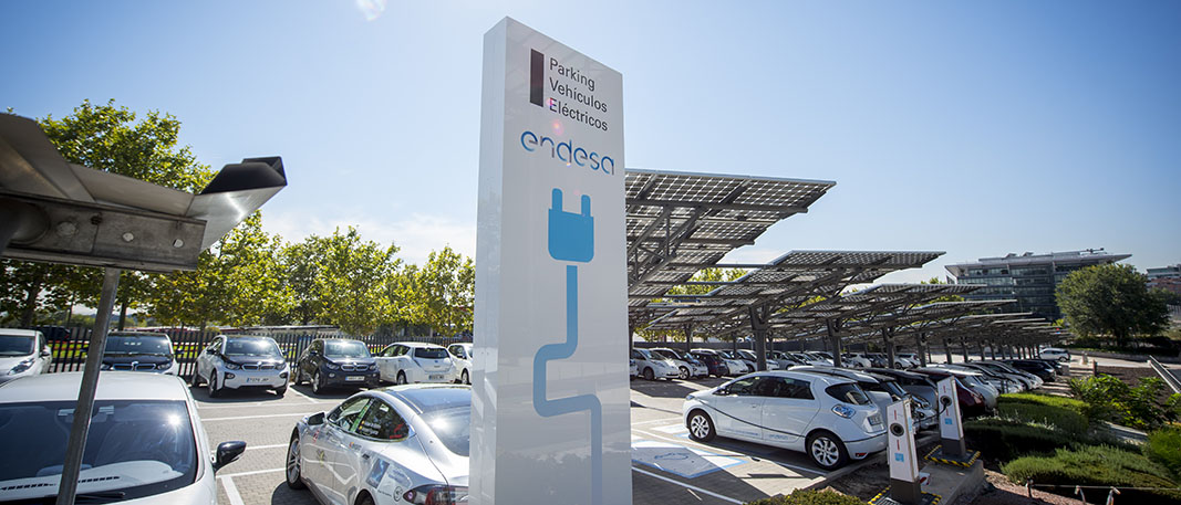 Endesa colocará 900 postes de recarga ultrrarápida con Enel con fondos ...