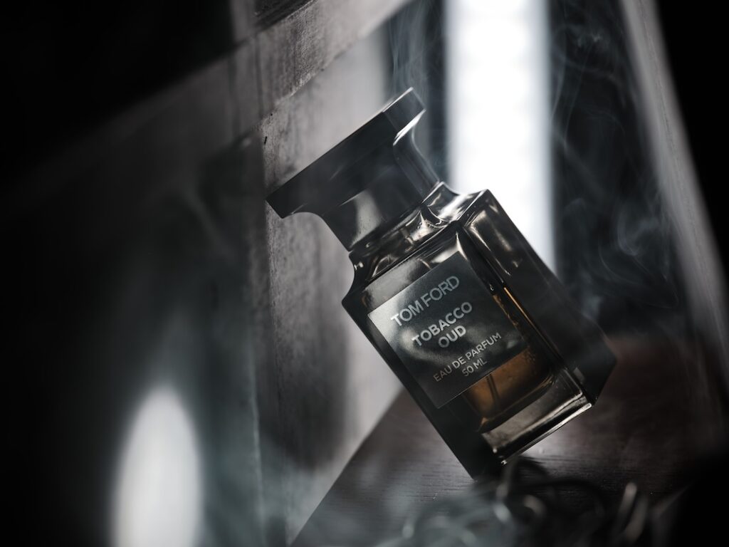 Oud, la fantástica historia de la madera más preciada del mundo