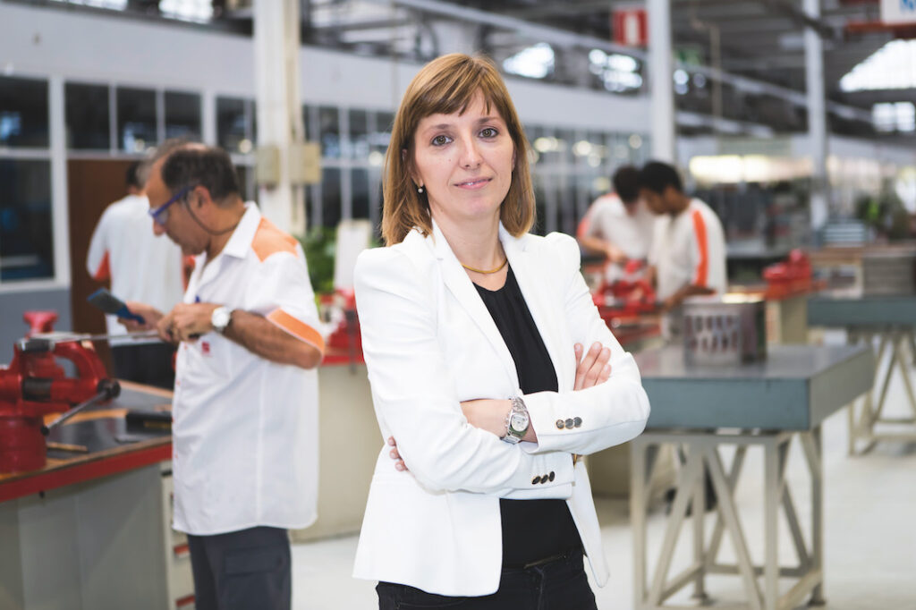 La mitad de las empresas de automoción piensa que sus ingresos ...