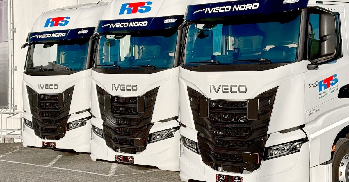 La firma de transporte RTS amplía su flota con 100 unidades de Iveco